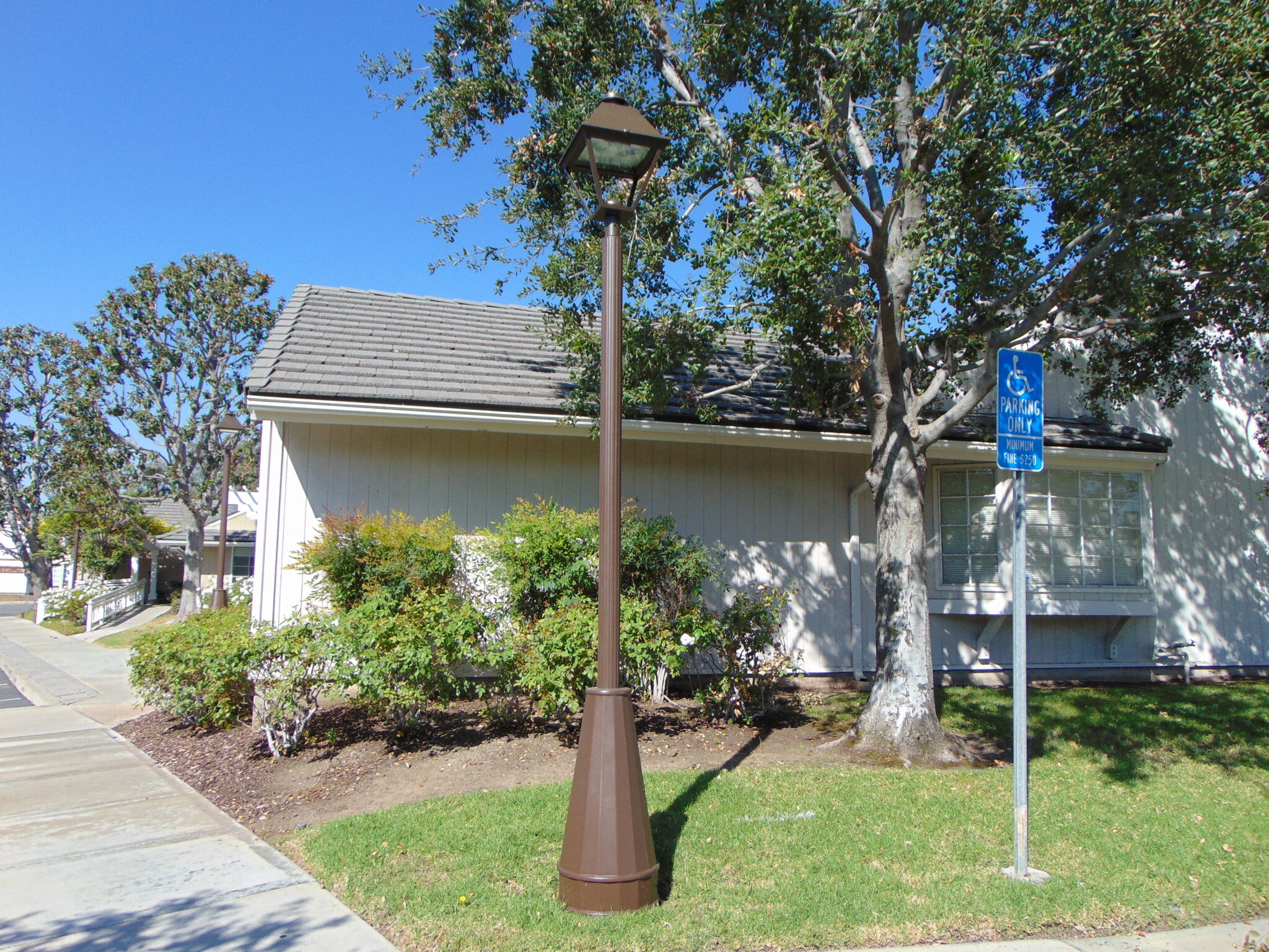 Custom Light Poles | Steel & Aluminum Fabrication
